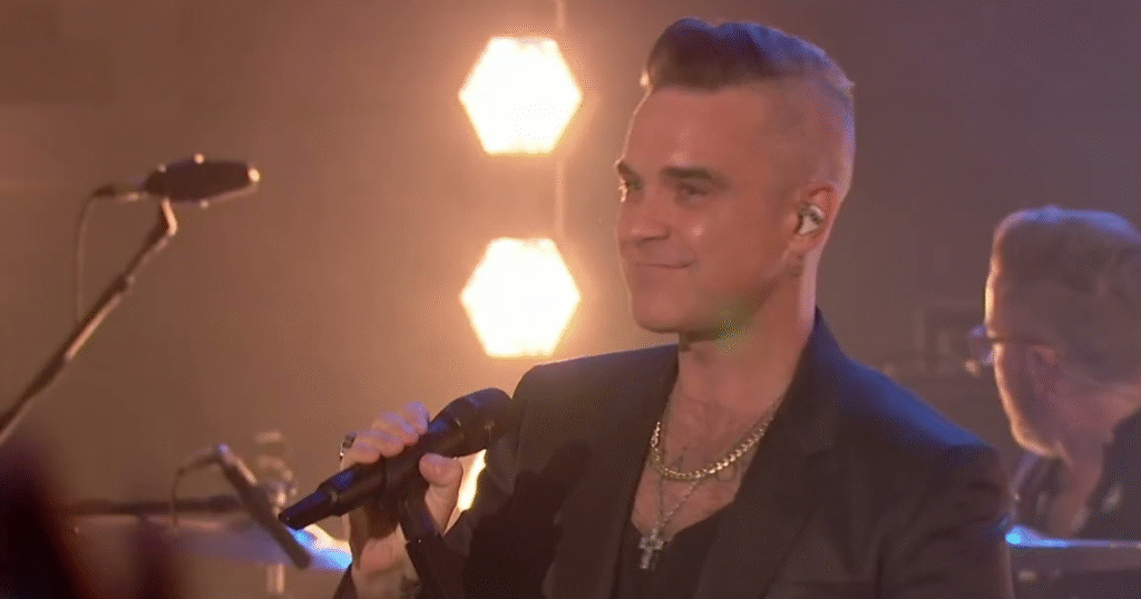 ROBBIE WILLIAMS LANCE LA PERFORMANCE DE « CHRISTMAS (BABY PLEASE COME ...