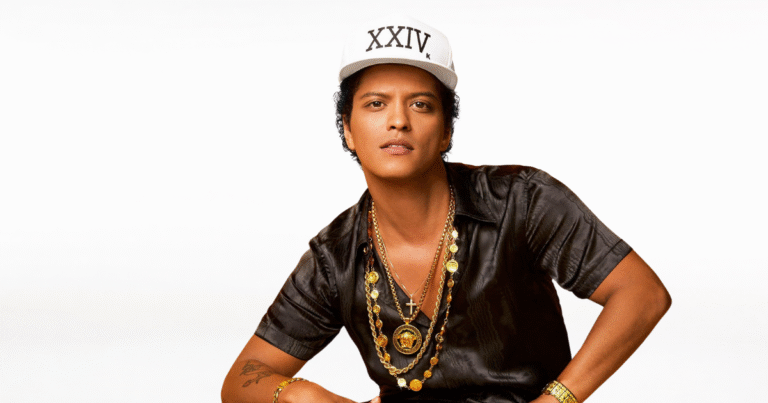 BRUNO MARS CONFIRME UN NOUVEL ALBUM APRÈS 10 ANS - Version Standard