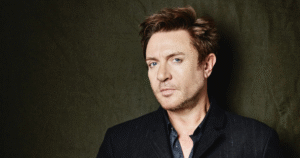 SIMON LE BON RÉVÈLE LE SECRET DE DURAN DURAN - Version Standard